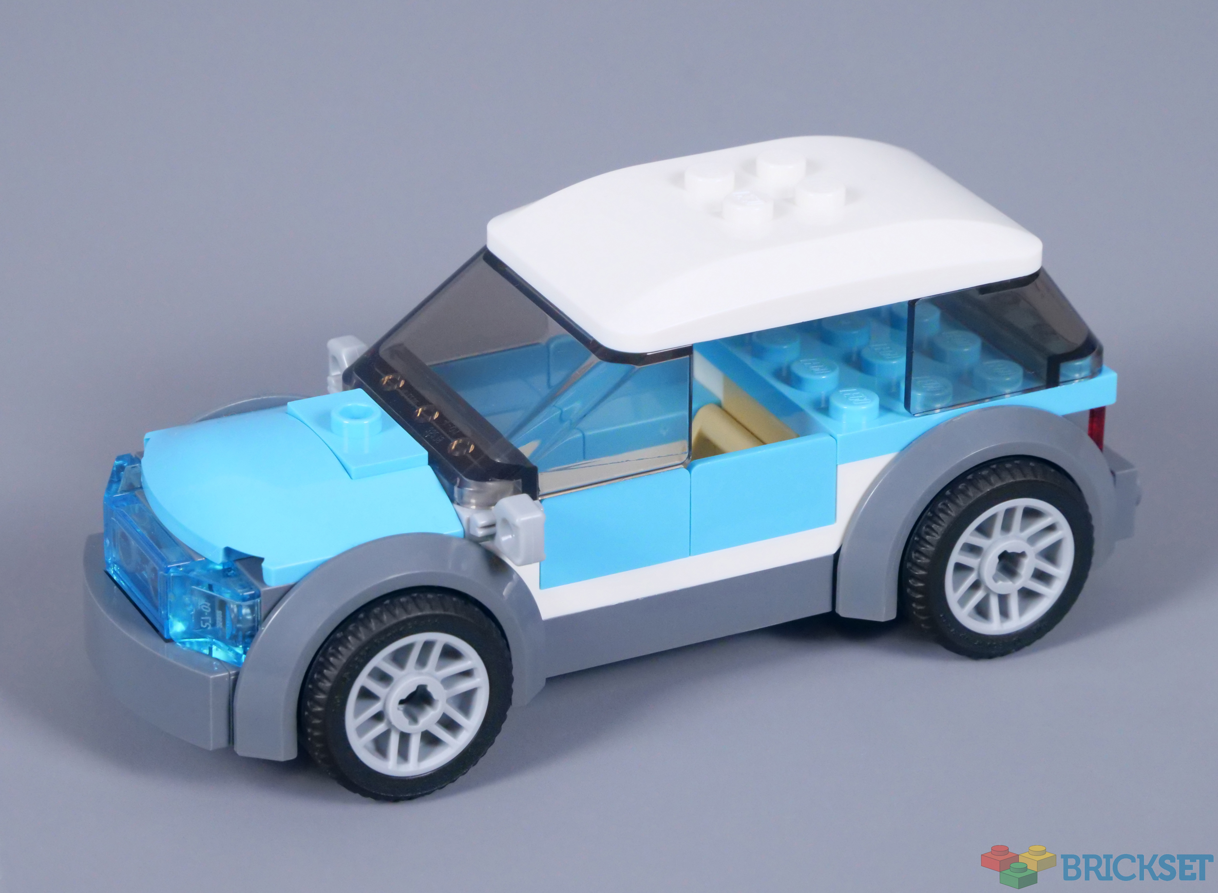 LEGO City 60398 Family House and Electric Car review | Brickset